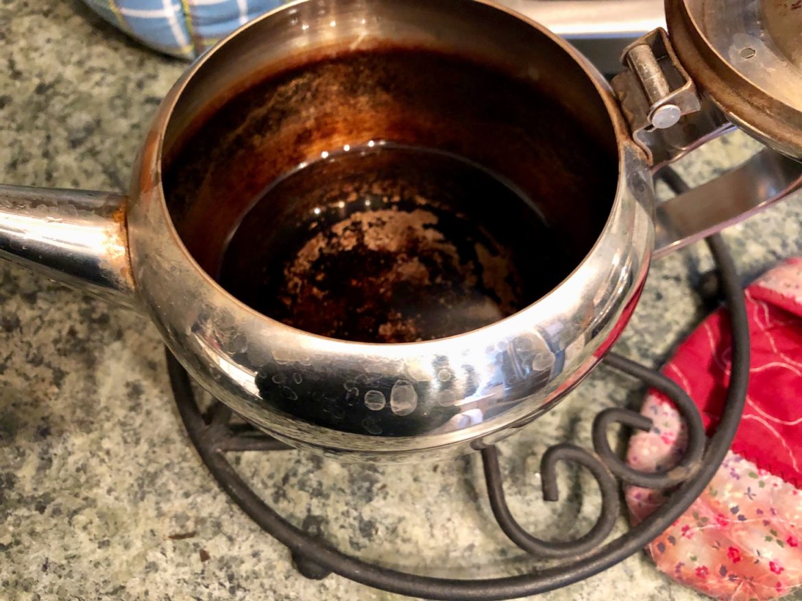 How to Brew The Perfect Authentic “Proper Cuppa” Sugar, Spice and Yarn