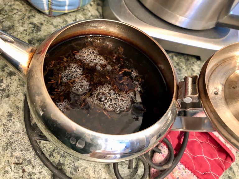How to Brew The Perfect Authentic “Proper Cuppa” Sugar, Spice and Yarn